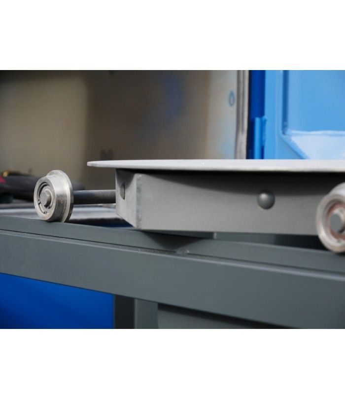 CHAR_1 Loading Cart - ARENA